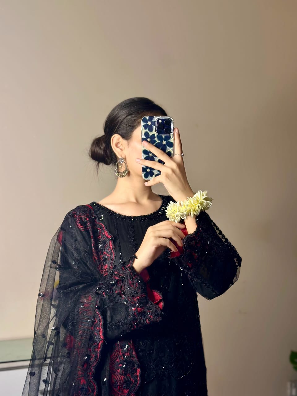 Shab – Sajni